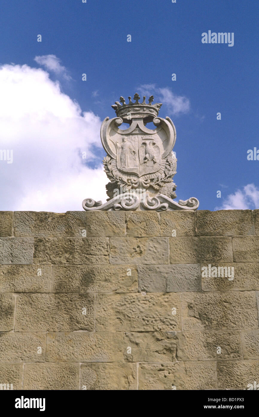 Stockade walls hi-res stock photography and images - Alamy