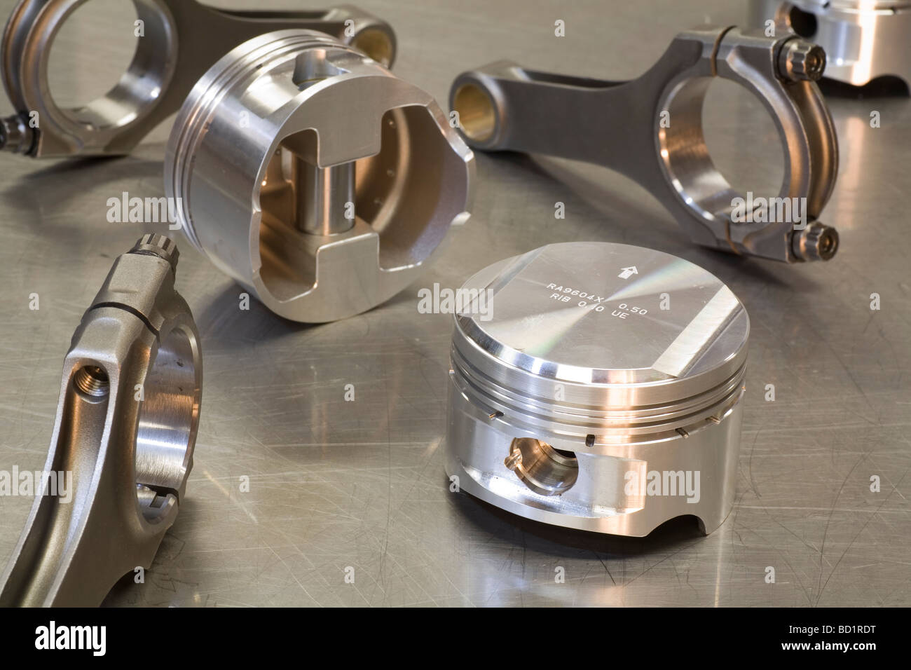 Car engine pistons High Resolution Stock Photography and Images - Alamy