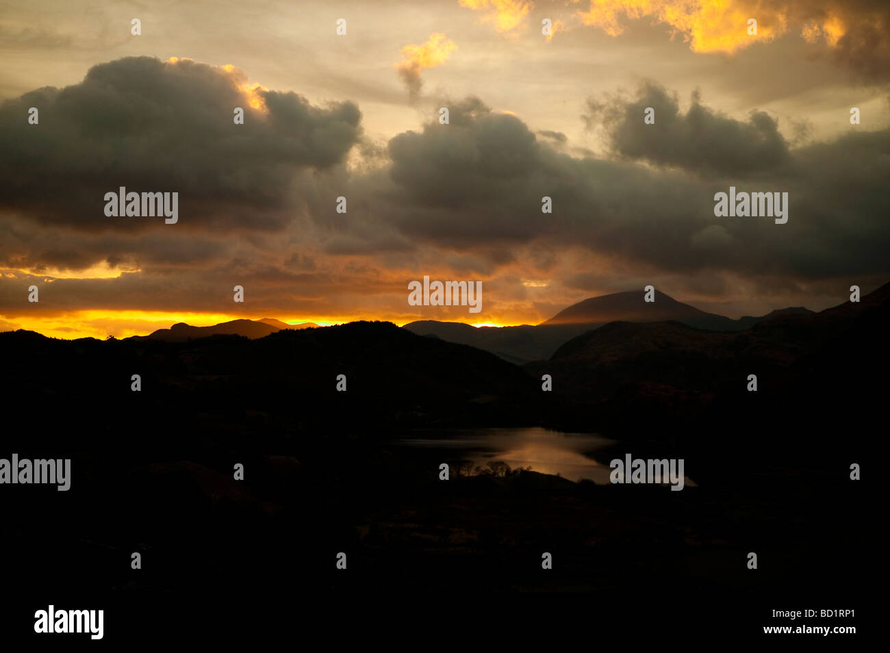 Stormy sunsets hi-res stock photography and images - Alamy