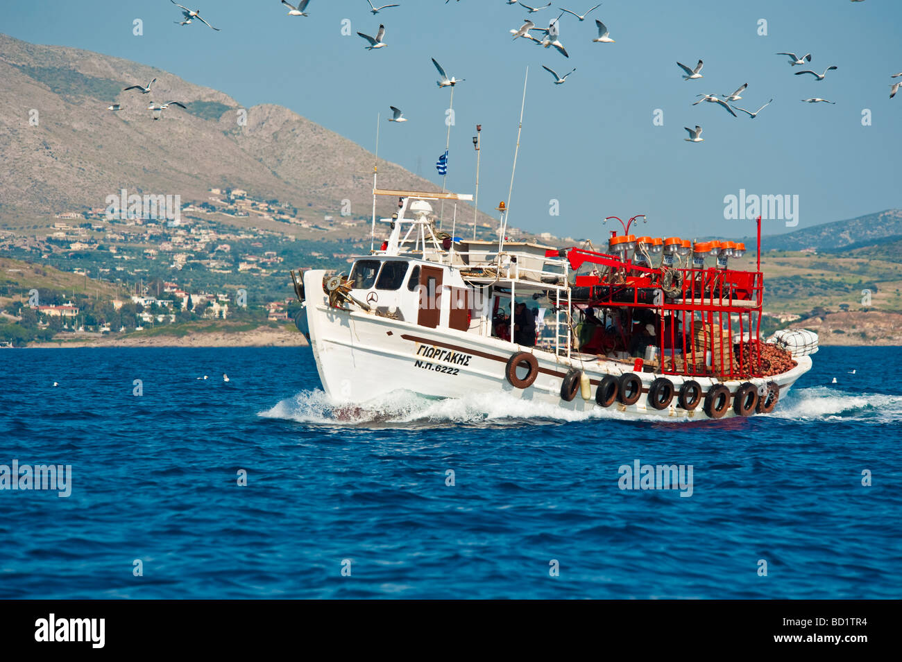 Greek fishing boat hi-res stock photography and images - Alamy