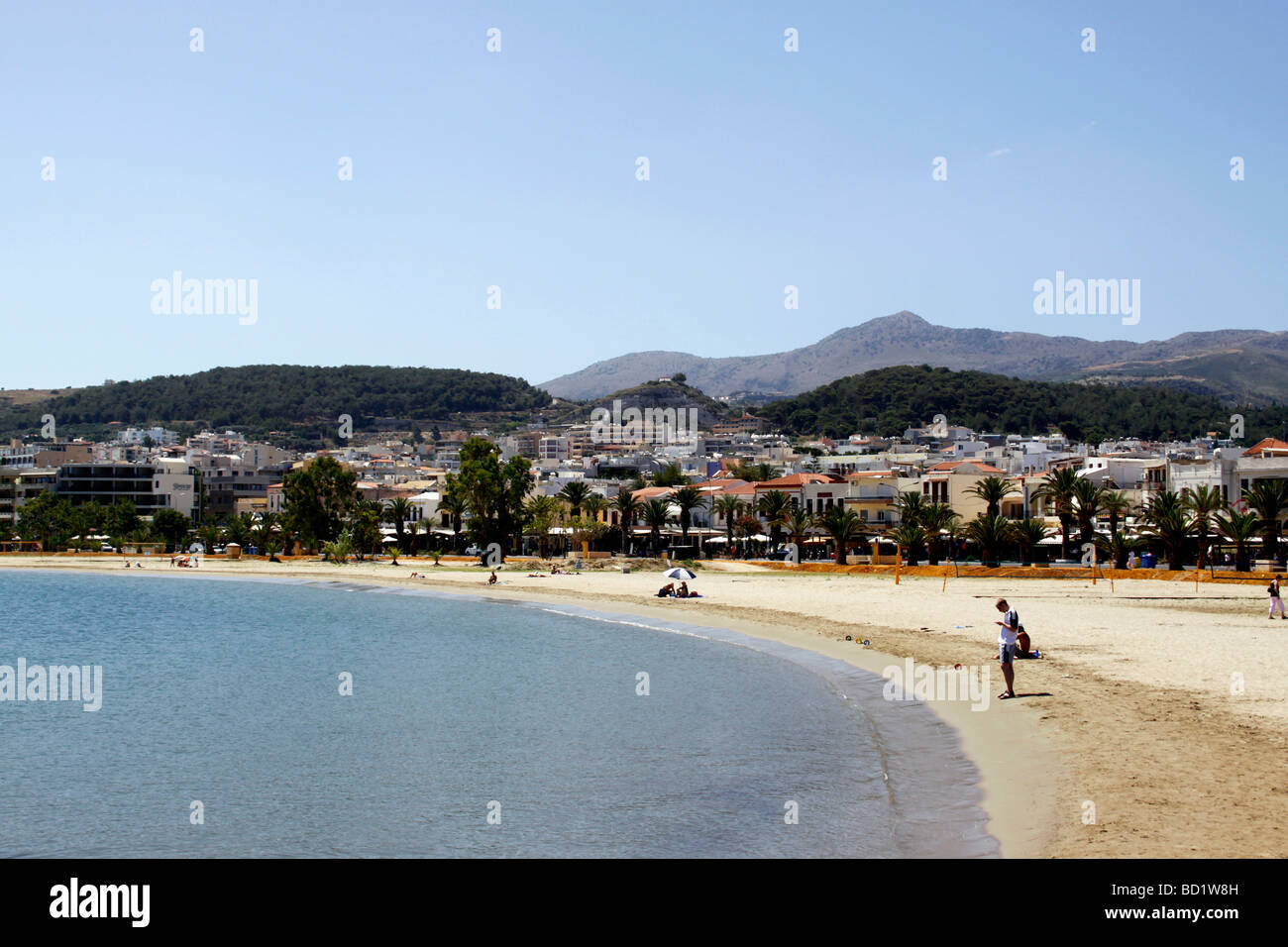THE BEACH AT RETHYMNON ON THE GREEK ISLAND OF CRETE Stock Photo - Alamy