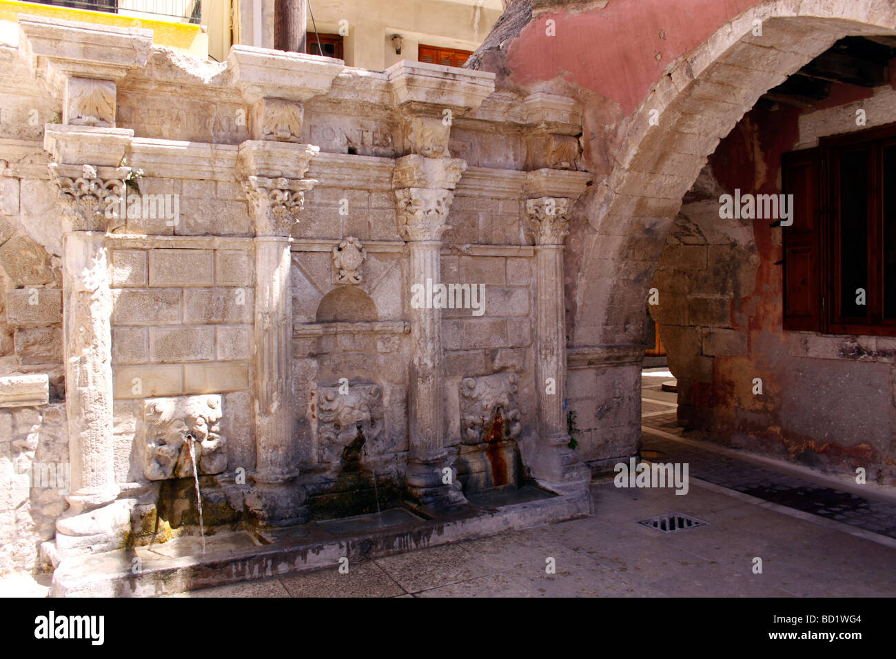 Arimondi fountain hi-res stock photography and images - Alamy