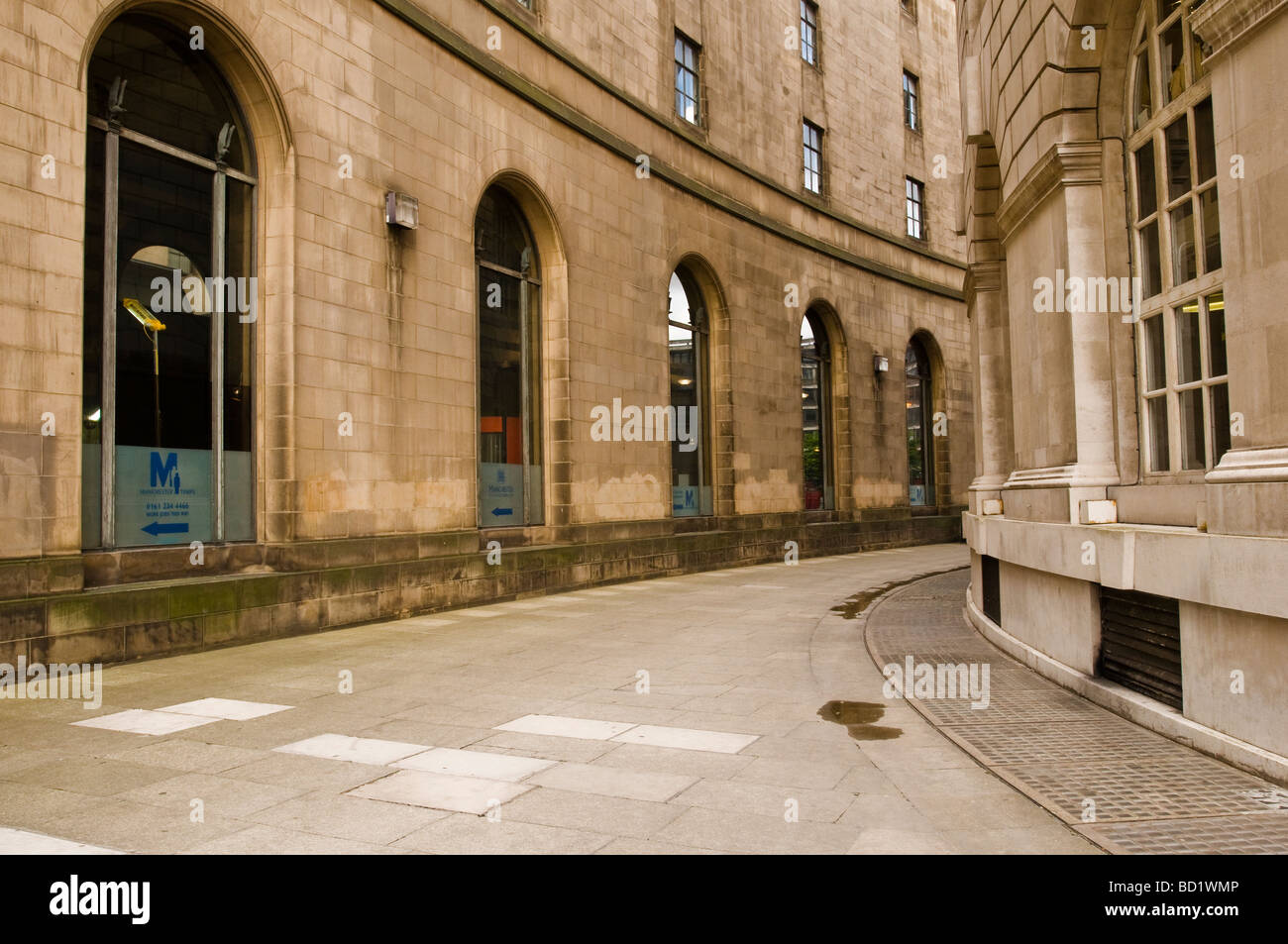 Library Walk, St Peter's Square, Manchester Stock Photo - Alamy