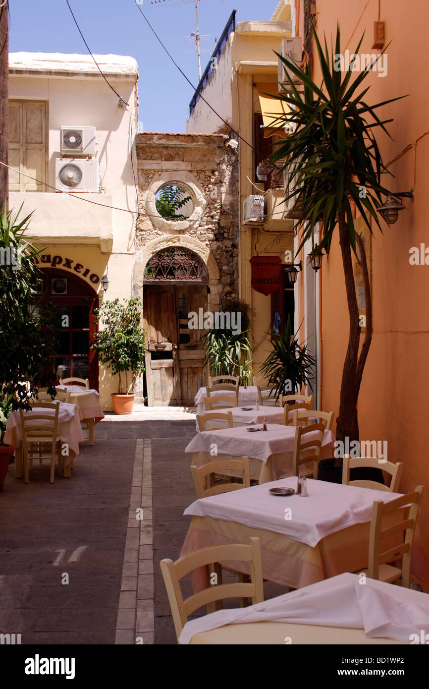 Crete rethymnon old town restaurant hi-res stock photography and images ...