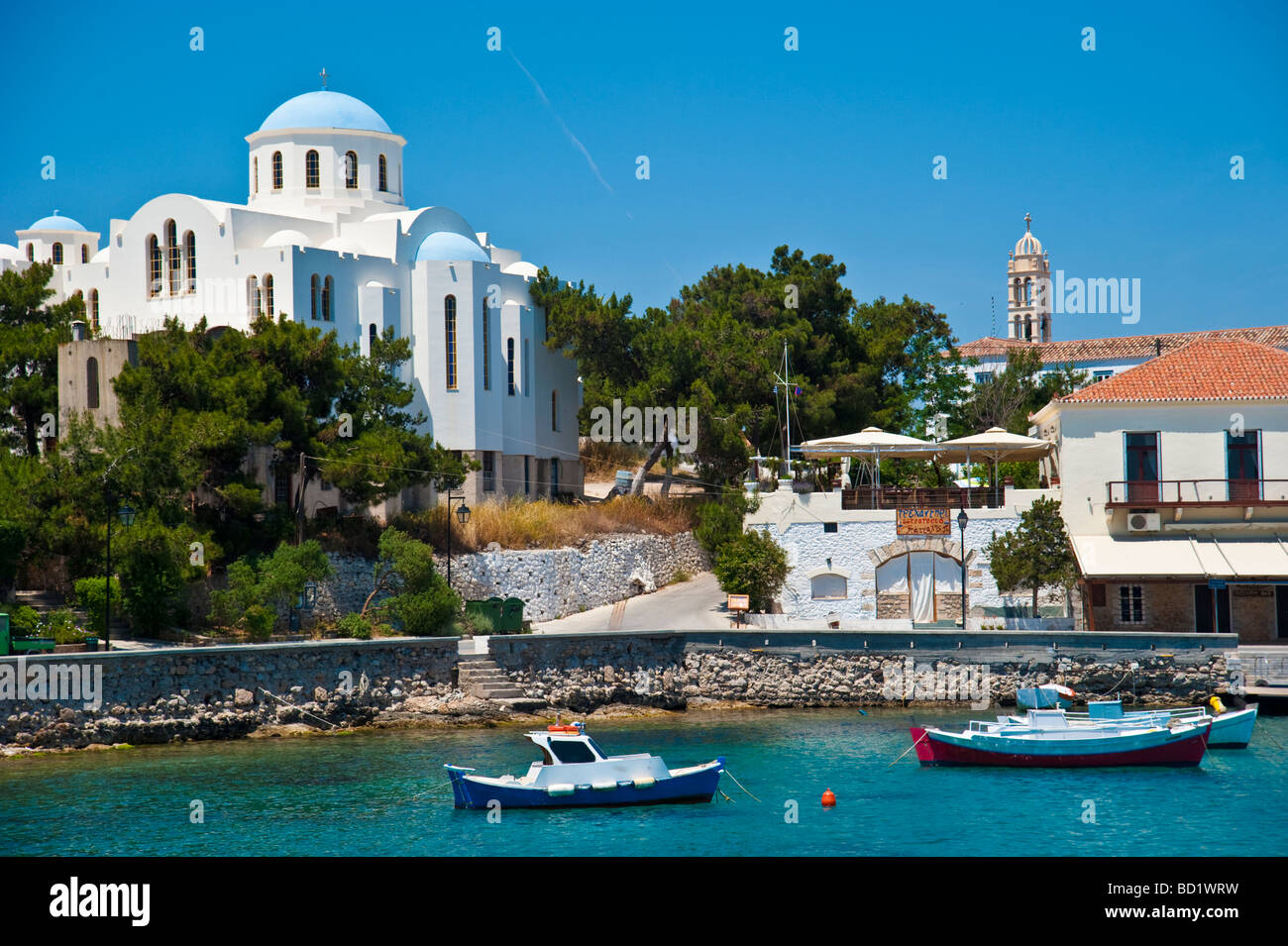 Spetses hi-res stock photography and images - Alamy