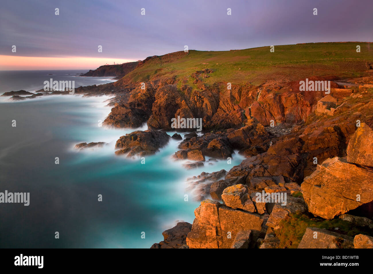Pendeen cliff hi-res stock photography and images - Alamy