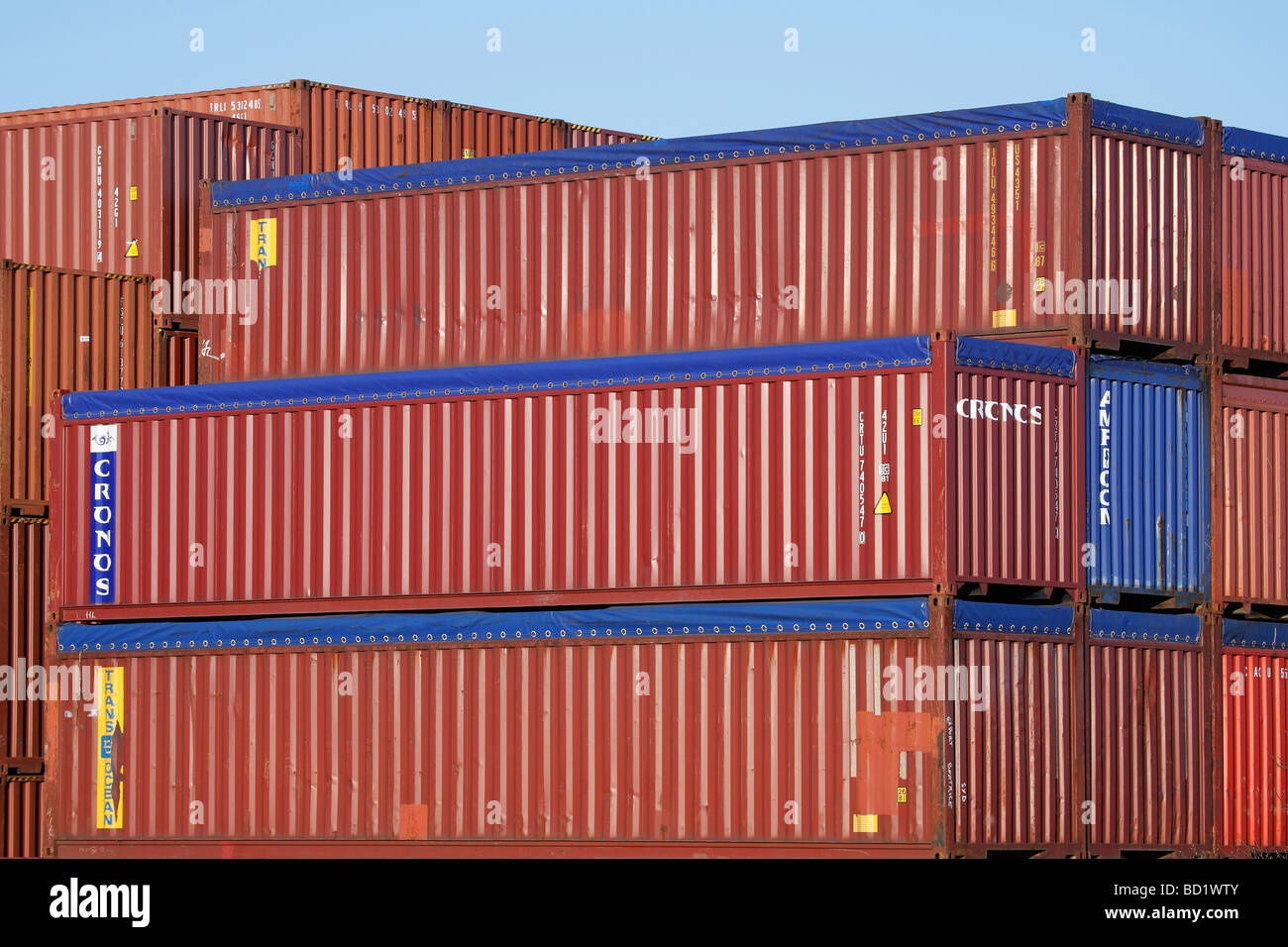 Stack of cargo containers Stock Photo - Alamy
