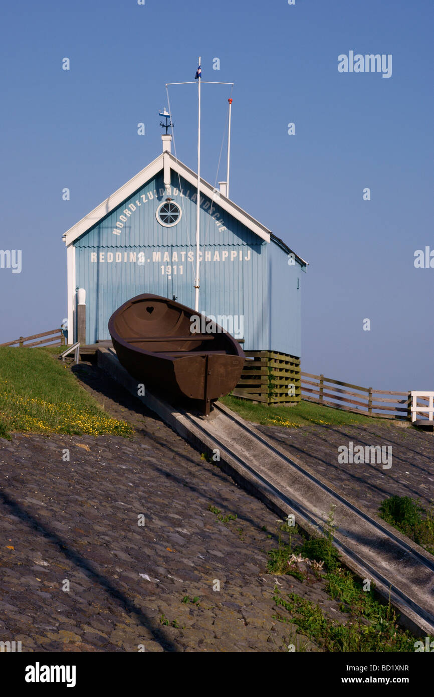 Old lifeboat slipway hi-res stock photography and images - Alamy