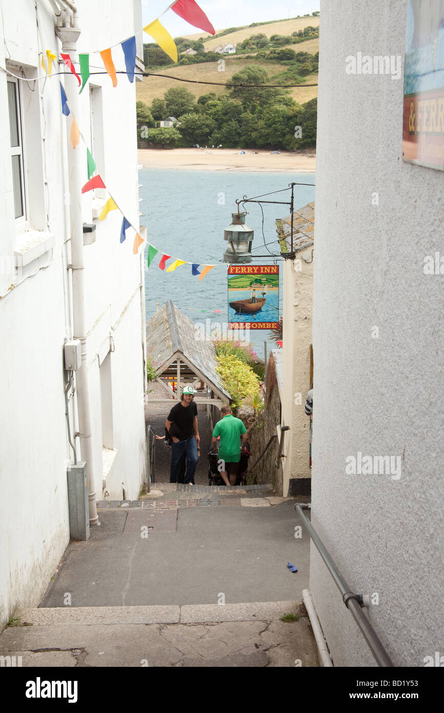 Ferry inn salcombe devon hi-res stock photography and images - Alamy