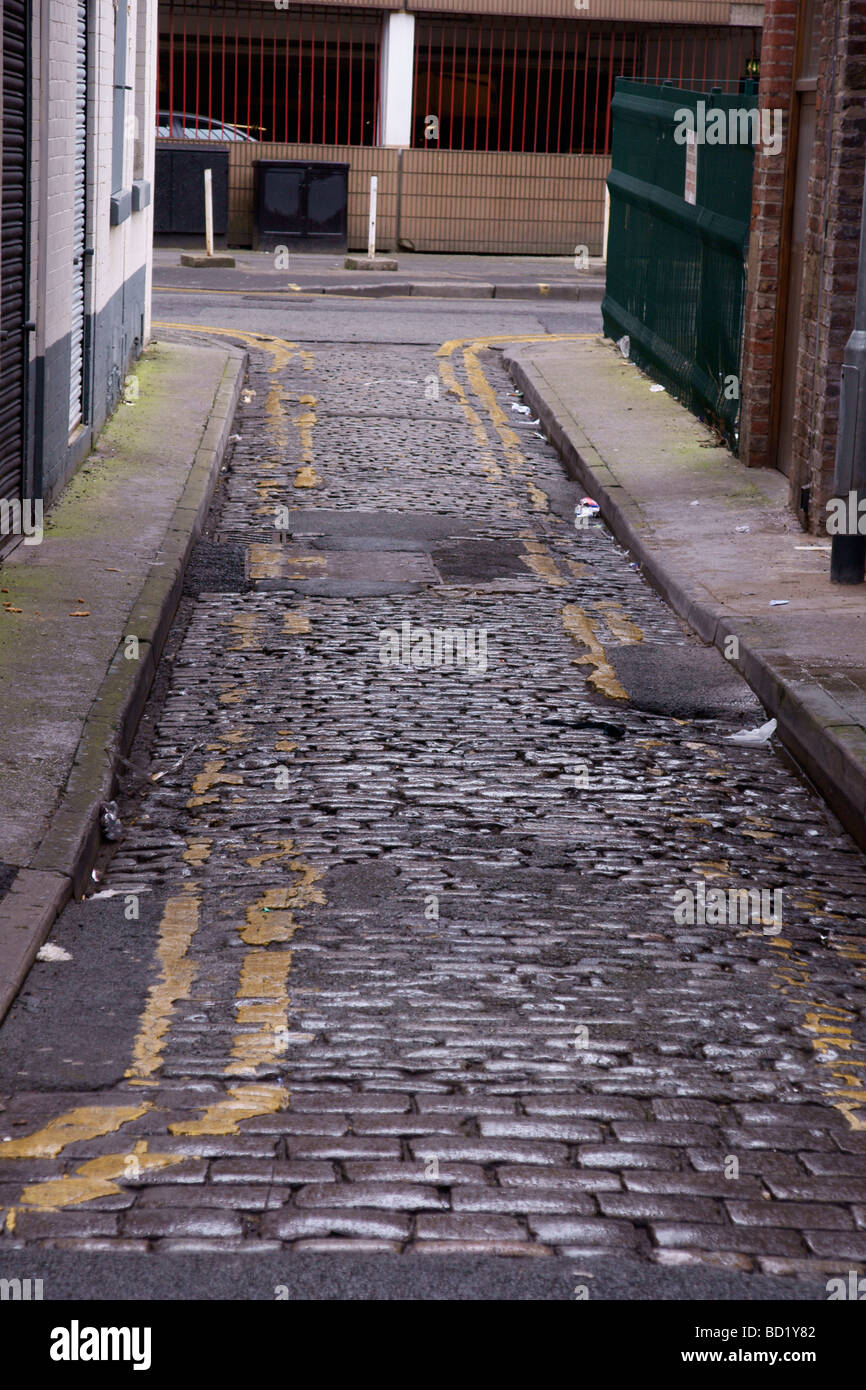 Cobbles cobbled street hi-res stock photography and images - Alamy
