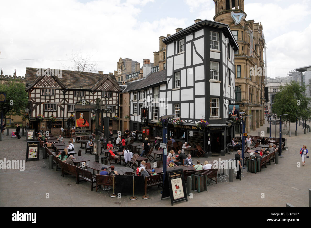 beer garden of the old wellington inn cathedral gates manchester uk ...