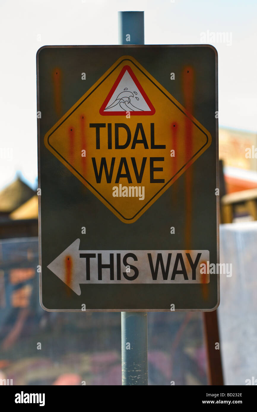 Tidal Wave Stock Photos & Tidal Wave Stock Images - Alamy