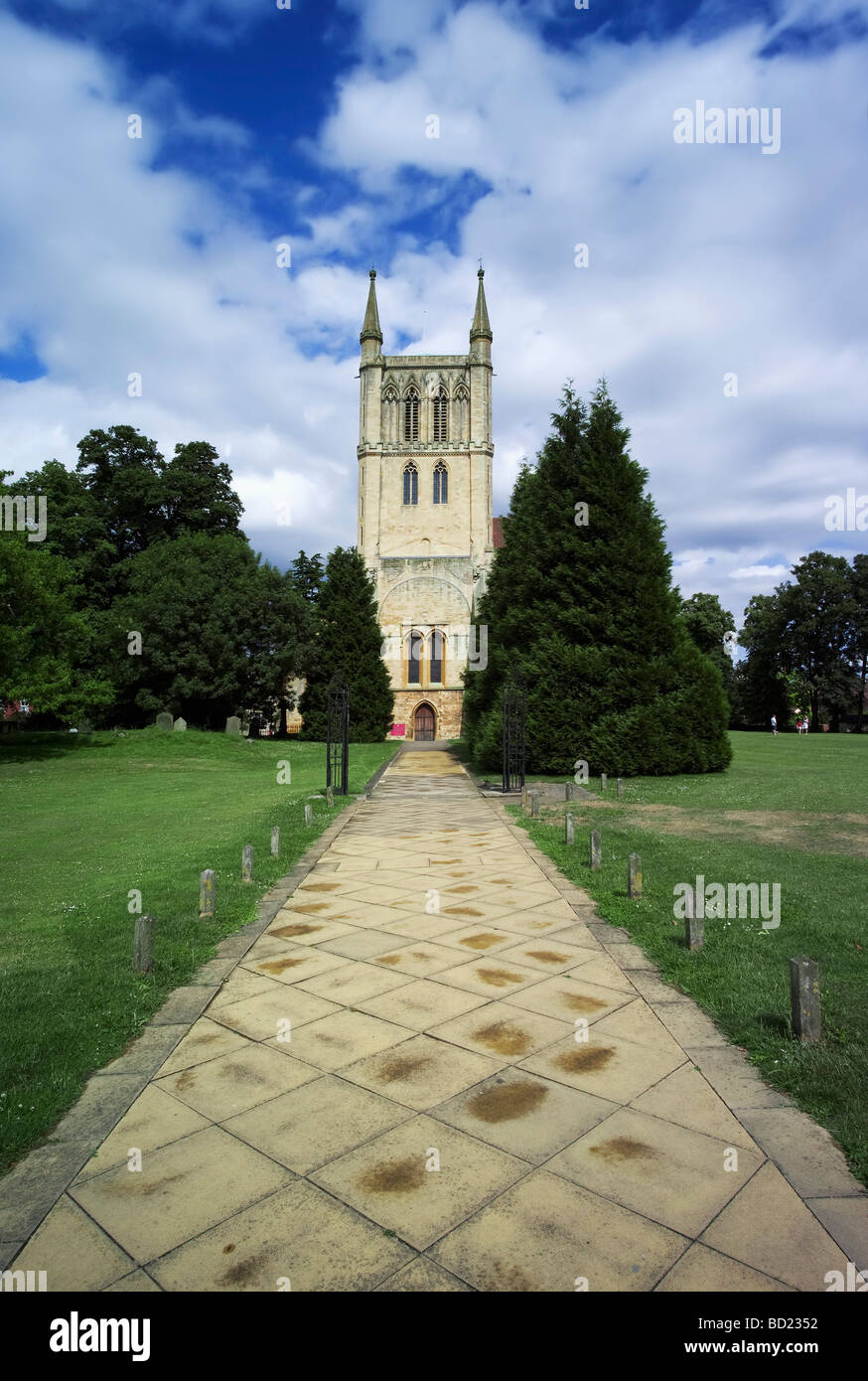 the old benedictine pershore abbey park in worcestershire Stock Photo ...