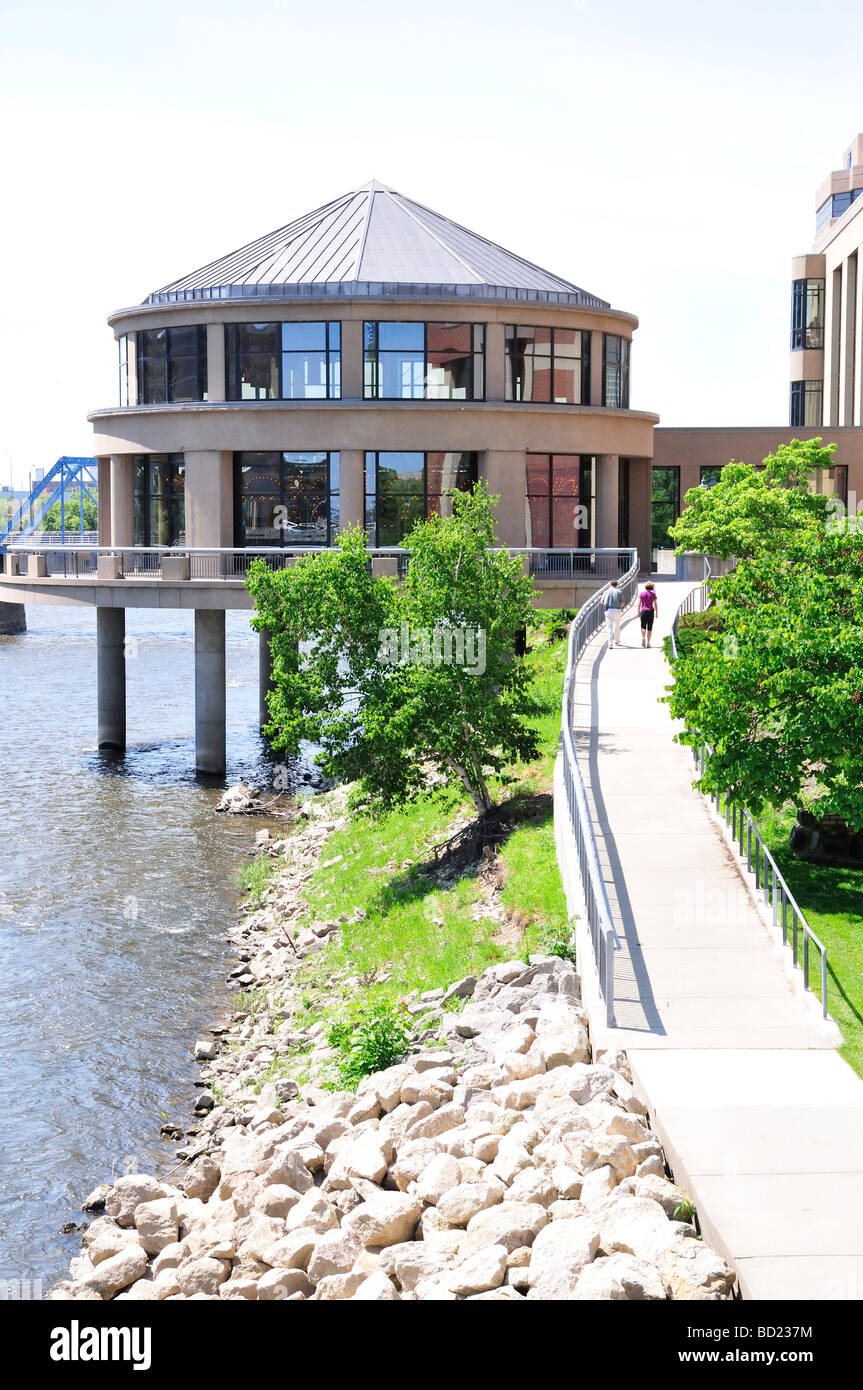 Cook carousel pavilion grand rapids hi-res stock photography and images ...