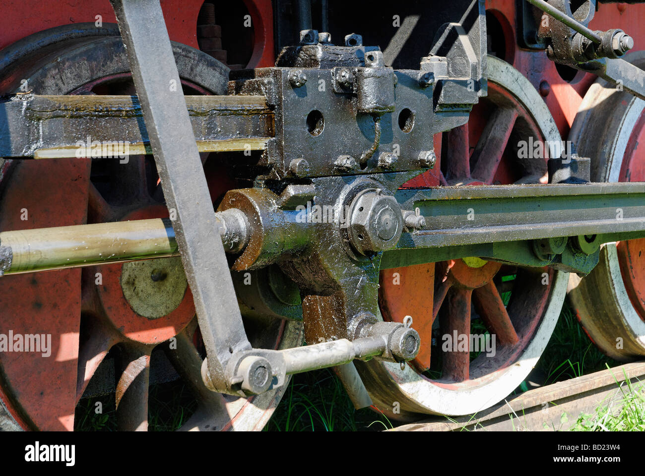 Wheels of steam engine Stock Photo - Alamy