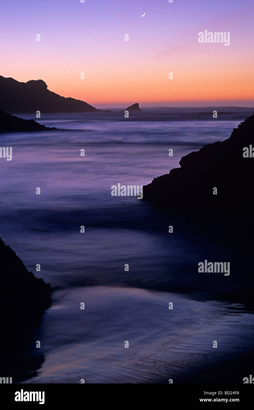 Cape Sebastian State Park Southern Oregon Coast at sunset low tide with ...