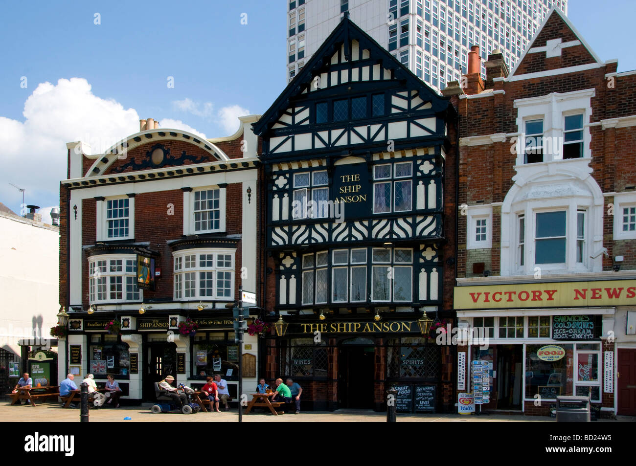 The ship anson hi-res stock photography and images - Alamy