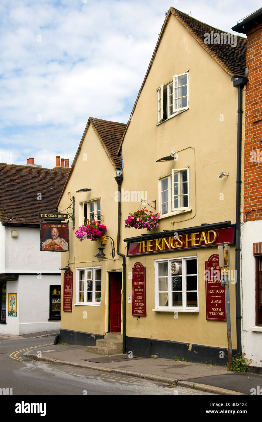 The Kings Head,Guildford Stock Photo - Alamy
