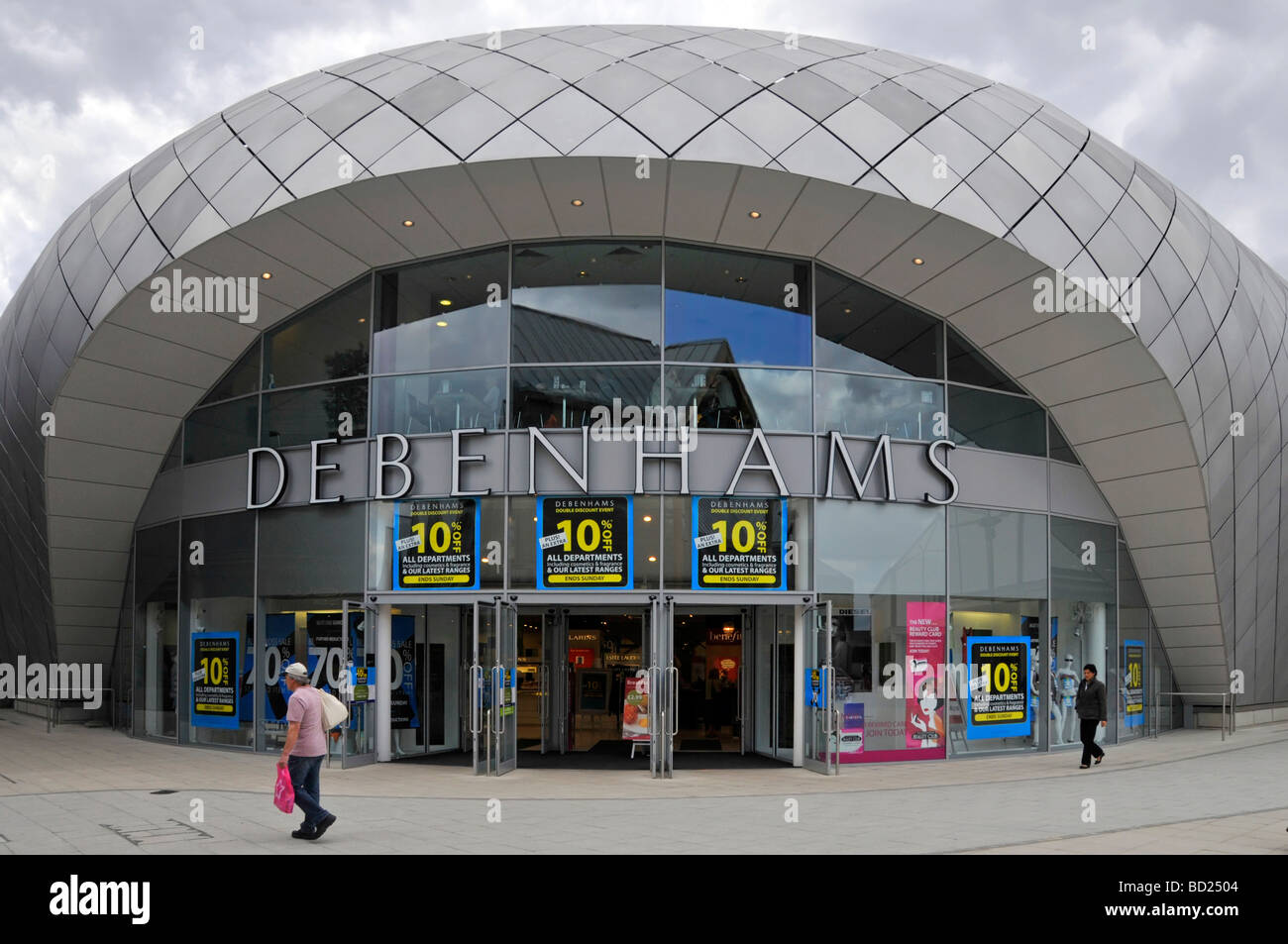 Modern architecture debenhams hi-res stock photography and images - Alamy