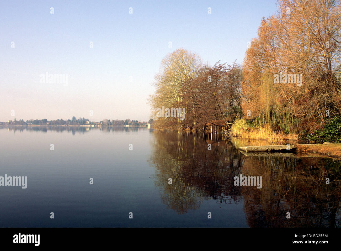 Lake monate hi-res stock photography and images - Alamy