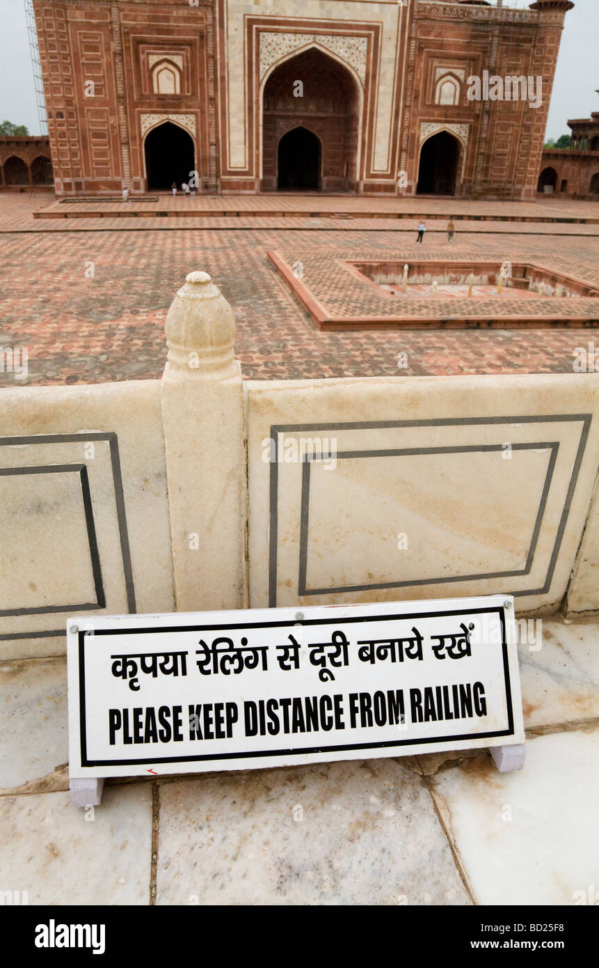 Sign saying Please Keep Away From The Railing at a balcony of the Taj ...