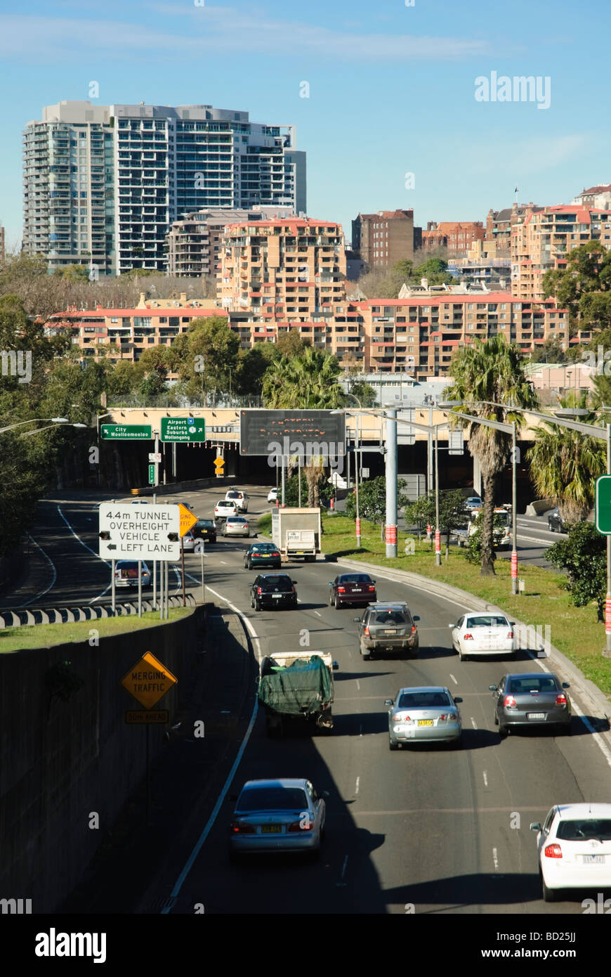 Urban expressway / motorway / freeway Stock Photo - Alamy