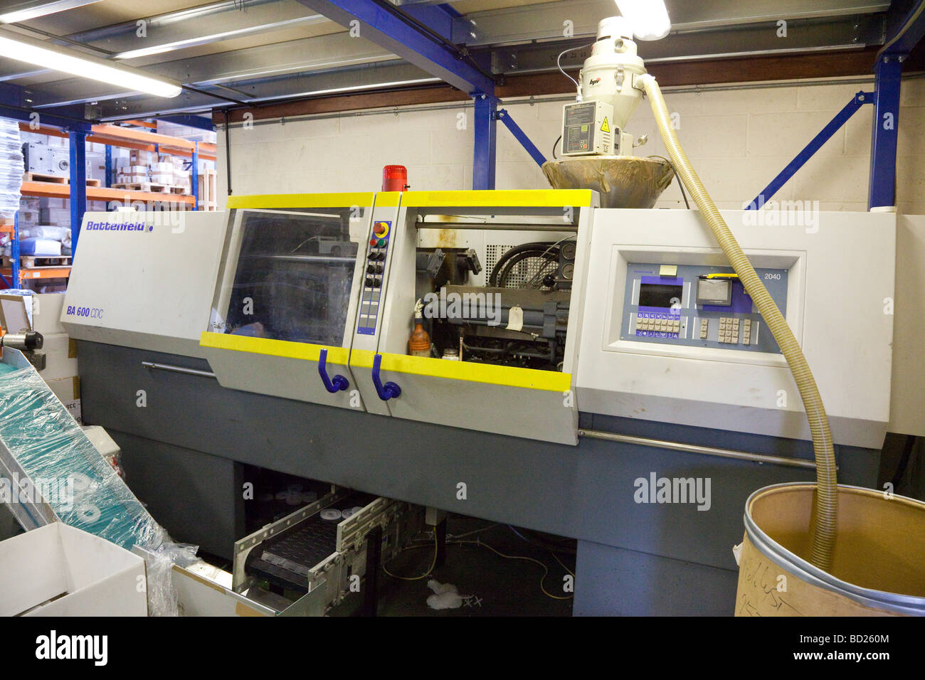 Injection Moulding Machine High Resolution Stock Photography and Images ...