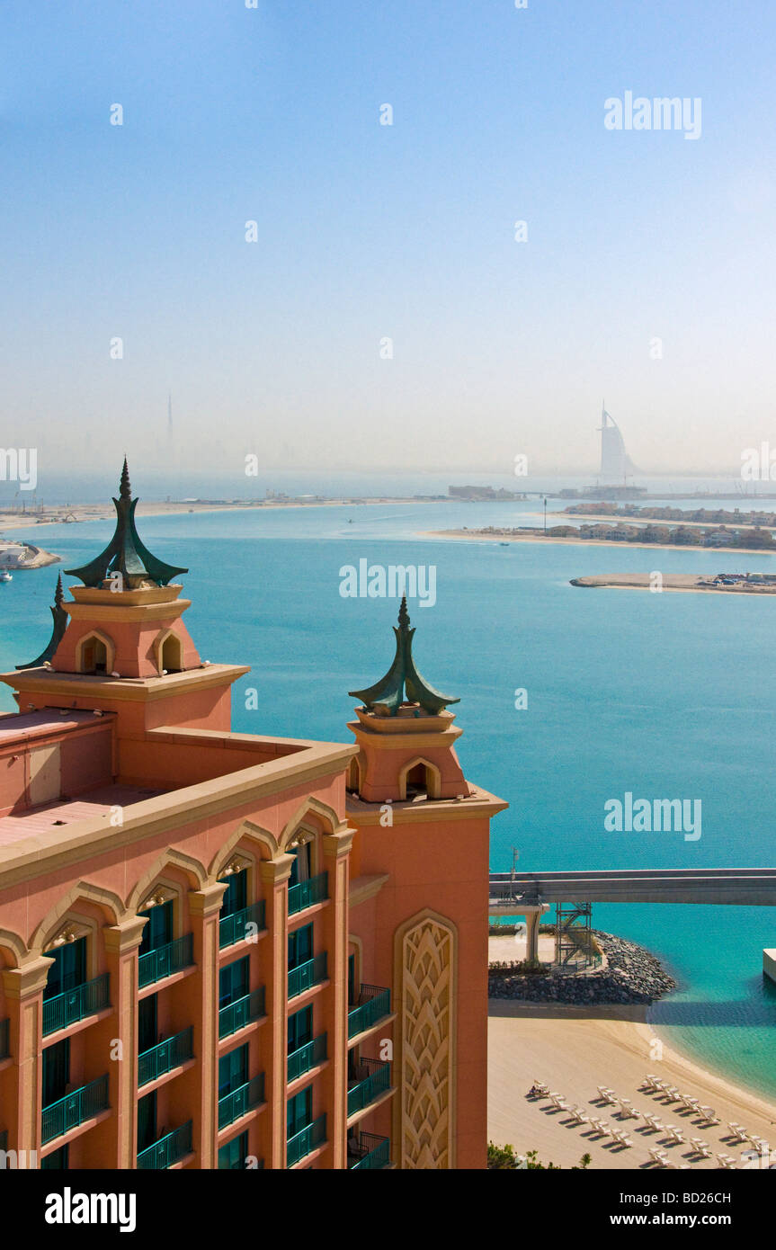 Dubai atlantis, the palm sky hi-res stock photography and images - Alamy