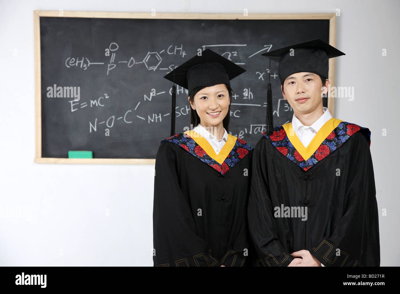 Chinese graduates china hi-res stock photography and images - Alamy