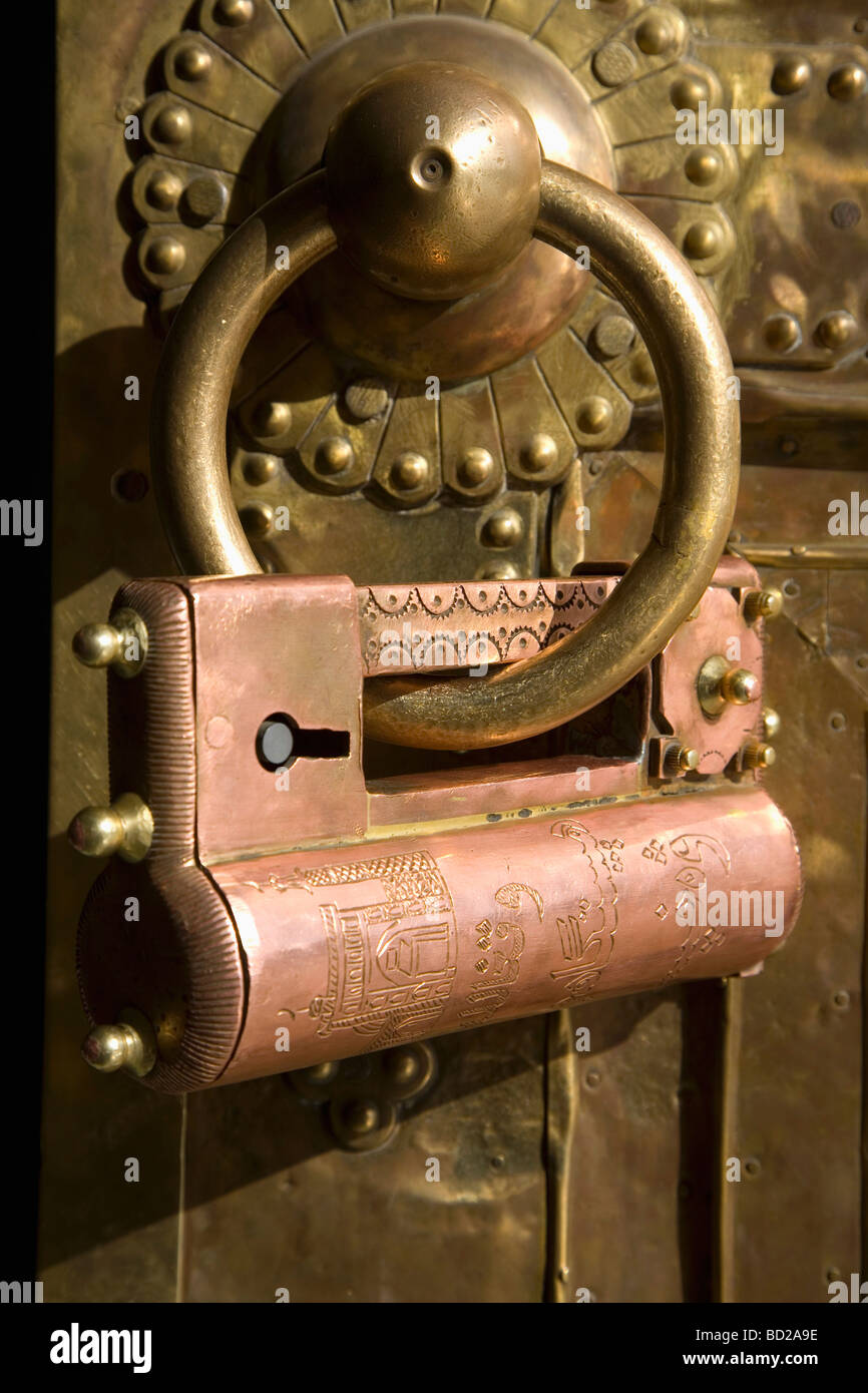Chinese traditional lock Stock Photo - Alamy