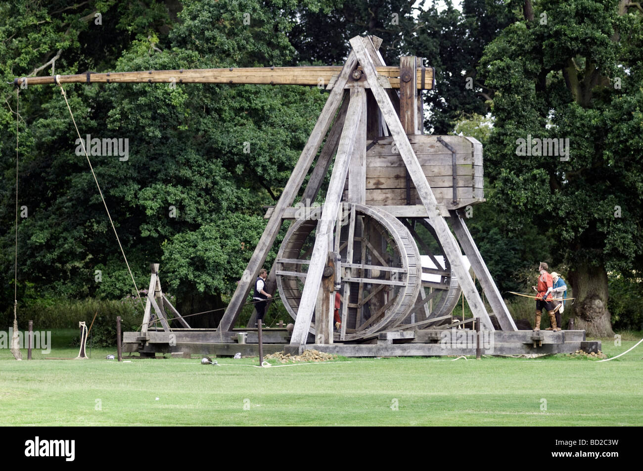 Warwick Castle is home to one of the world's largest Trebuchet, Warwick ...