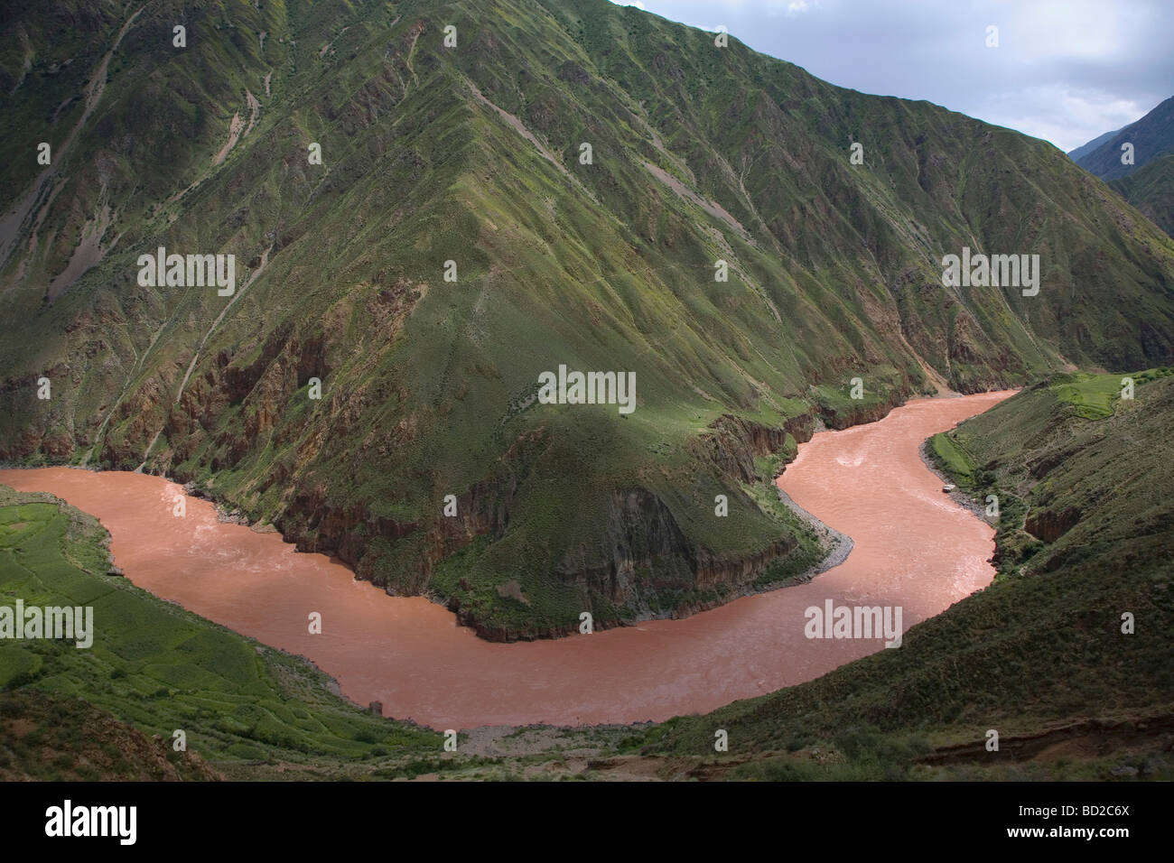 Nujiang river hi-res stock photography and images - Alamy