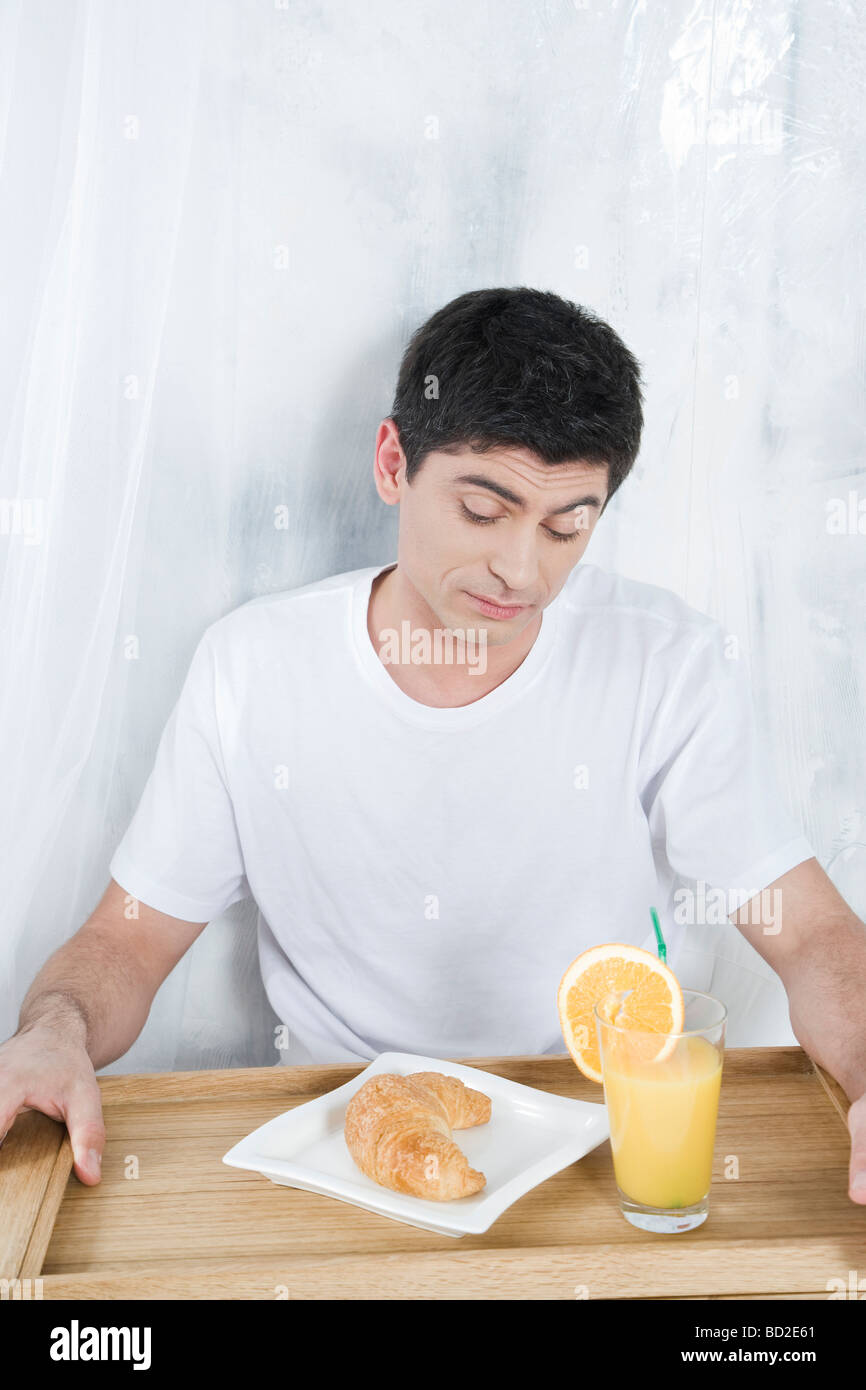 man eating breakfast Stock Photo - Alamy