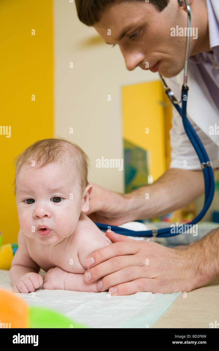 Paediatricia hi-res stock photography and images - Alamy