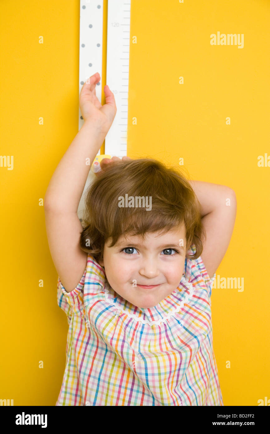 Measure height child wall hi-res stock photography and images - Alamy