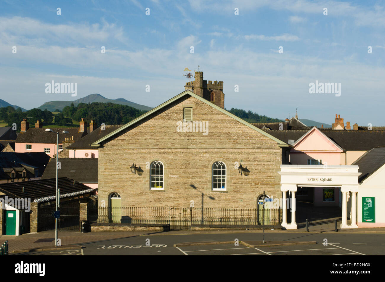 Brecon town centre hi-res stock photography and images - Alamy