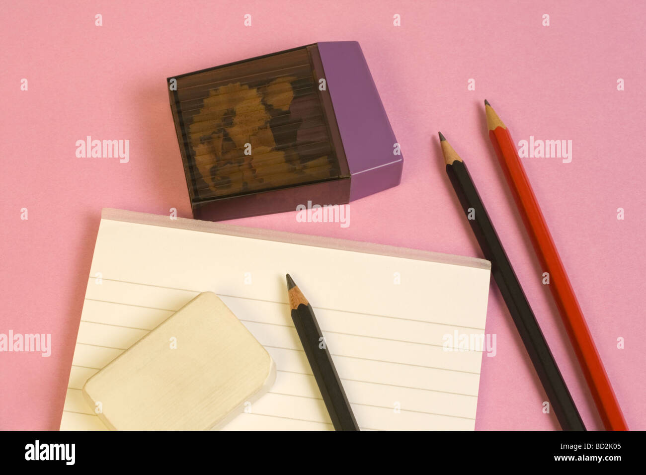 Writing pad hi-res stock photography and images - Alamy