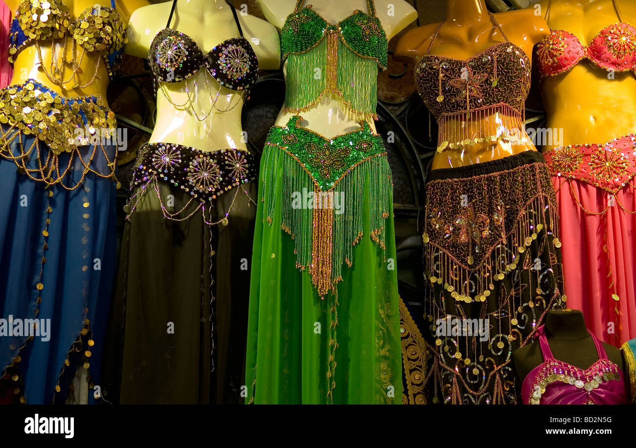 The big bazar Istanbul s old colorful market Stock Photo - Alamy