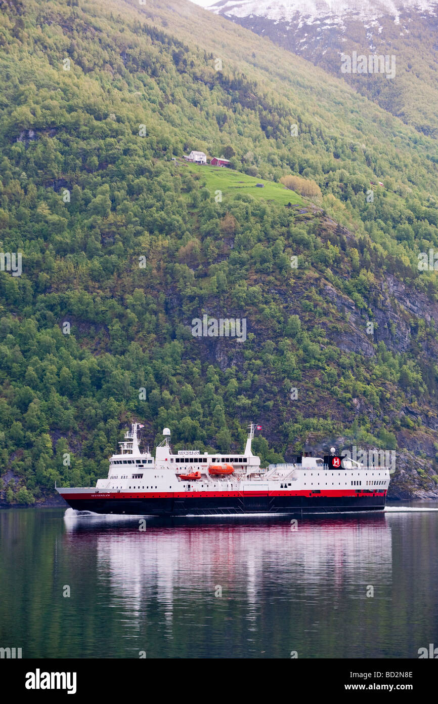 Hurtigruten in geiranger fjord hi-res stock photography and images - Alamy
