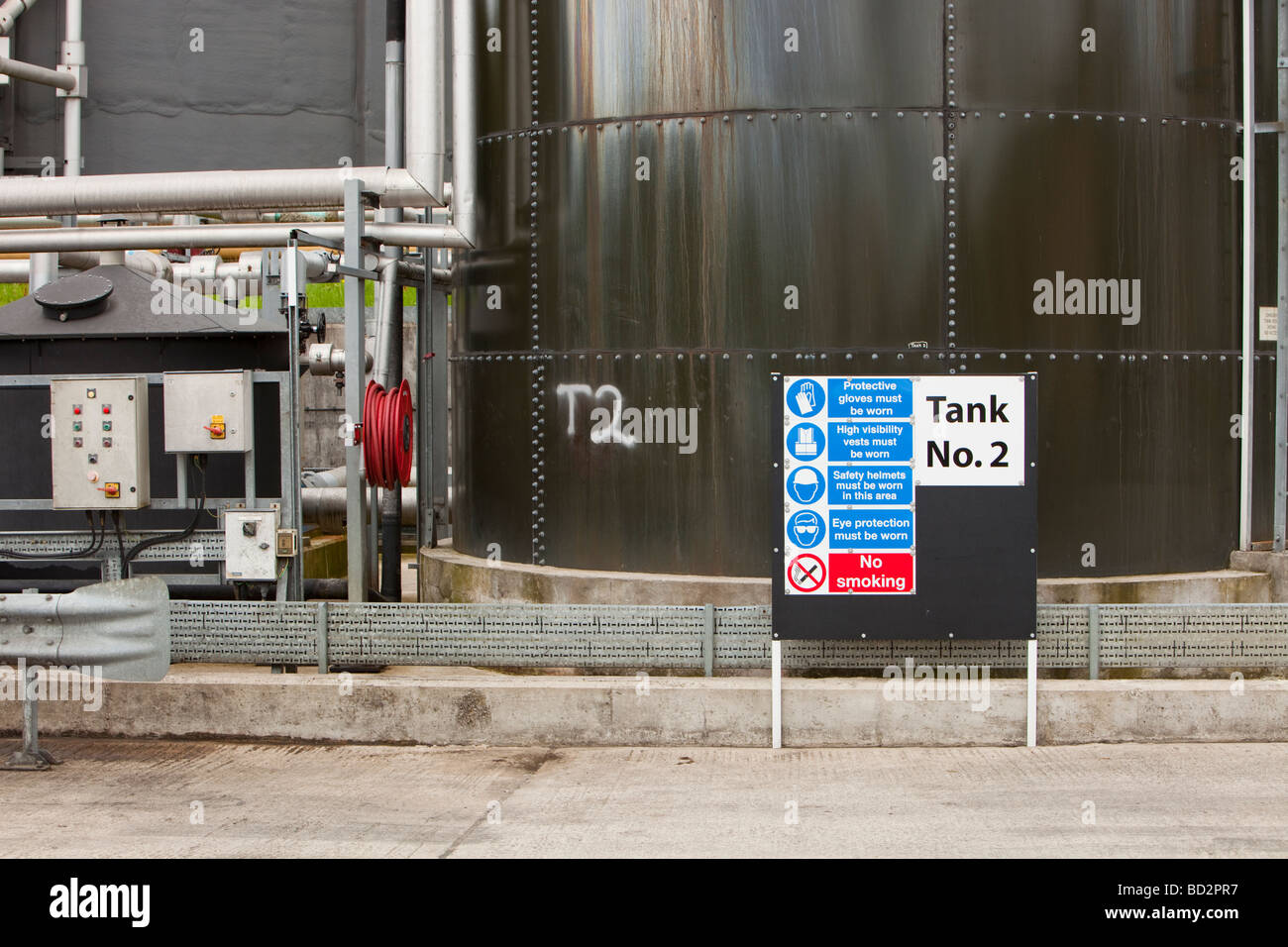 Biodigesters producing biogas at Daveyhulme sewage works in Manchester, UK Stock Photo - Alamy