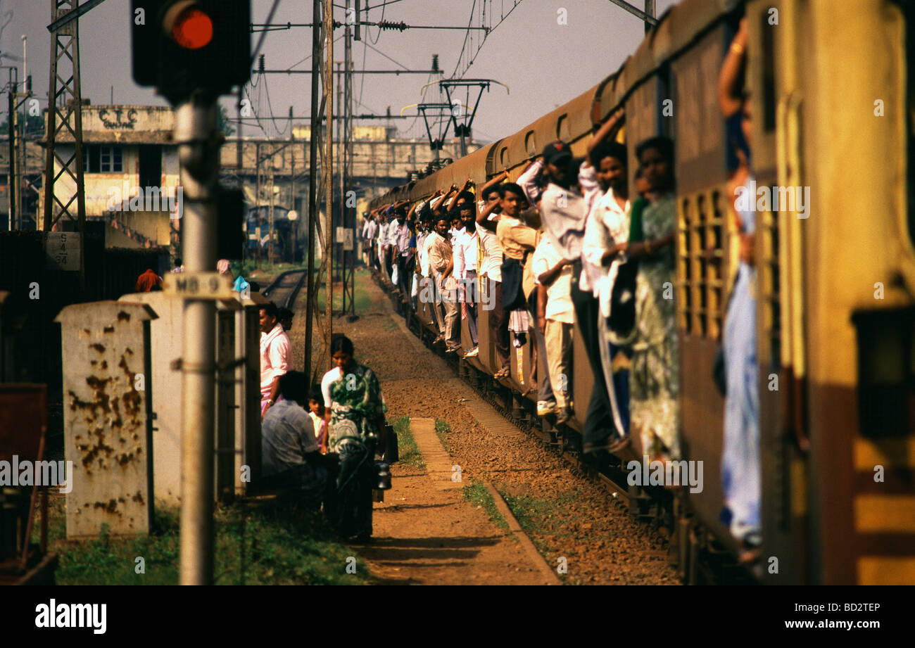 Surfing india tamil nadu hi-res stock photography and images - Alamy