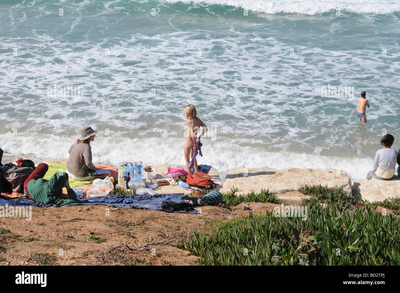 Tel aviv shore hi-res stock photography and images - Alamy