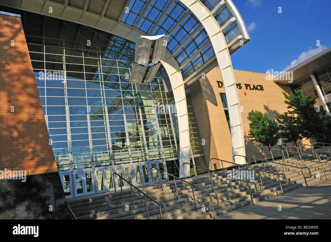 Devos High Resolution Stock Photography and Images - Alamy