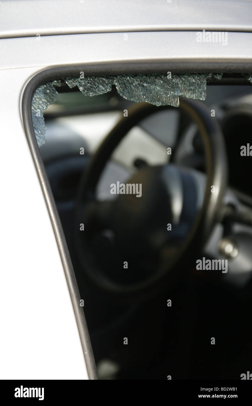 detail of broken car window Stock Photo - Alamy