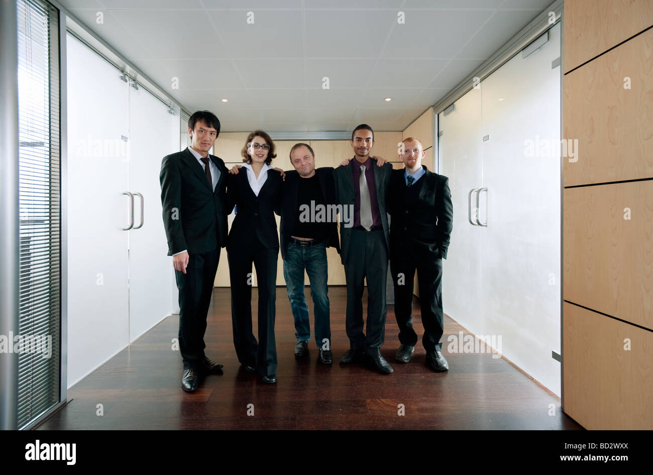 Team of 5 business people Stock Photo - Alamy