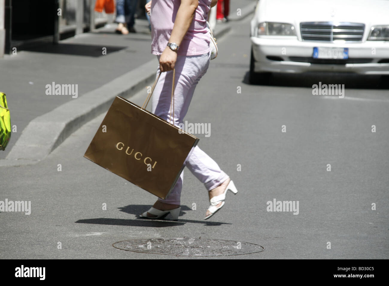 Rome via condotti gucci hi-res stock photography and images - Alamy