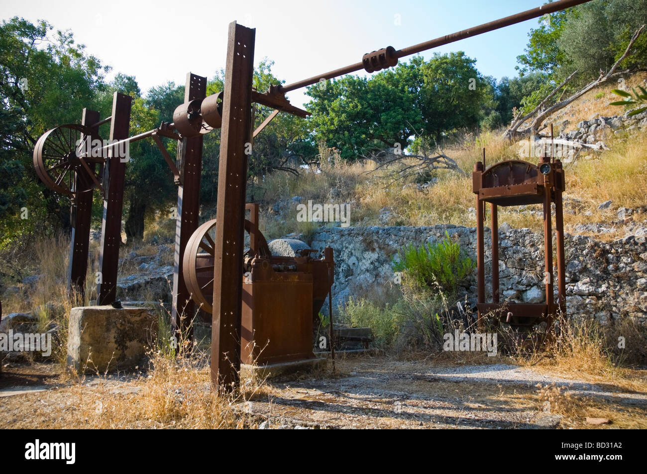 Mill old rusting machinery hi-res stock photography and images - Alamy