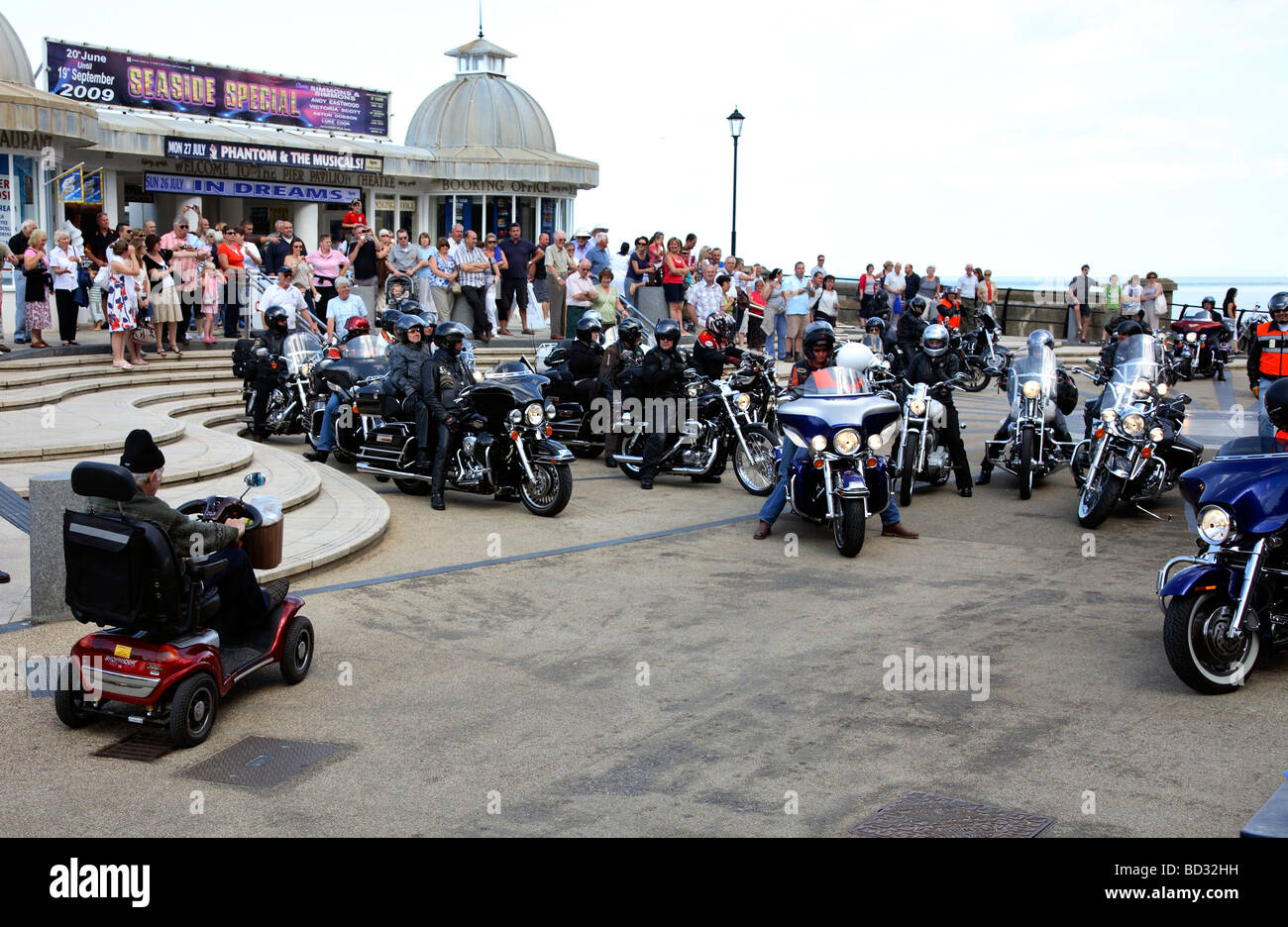 Cycle rally hi-res stock photography and images - Alamy