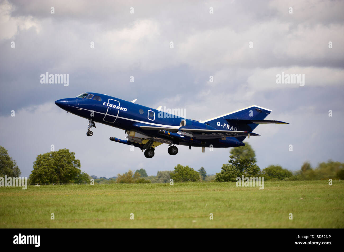 Fairford Airshow Sunday 2009 Dassault Falcon 20 Cobham Aviation ...