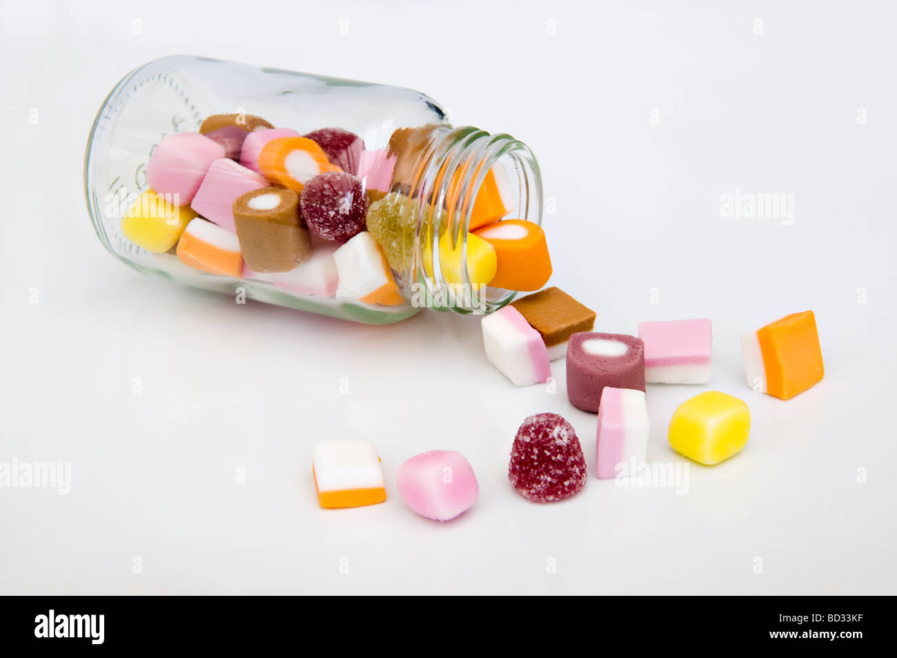 Dolly mixtures hi-res stock photography and images - Alamy
